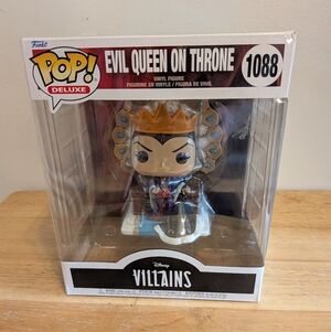 Funko | Toys | Funko Deluxe Evil Queen With Crown And Throne | Poshmark